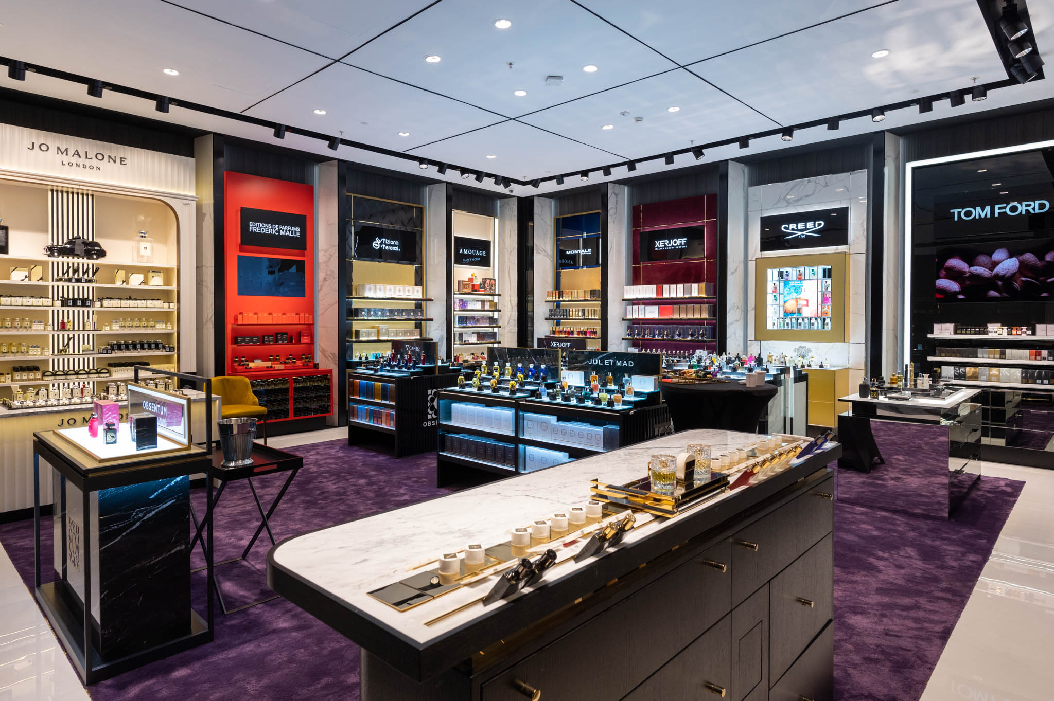 Obsentum își extinde rețeaua de magazine cu un nou boutique de ...